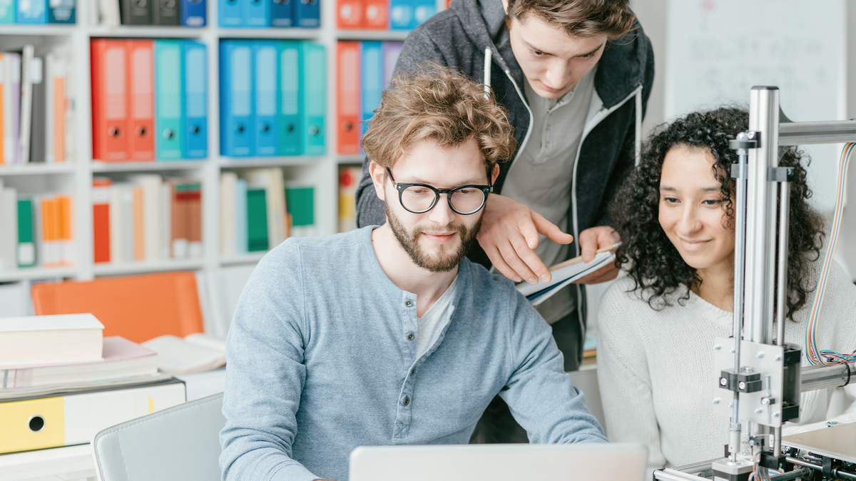 Eplan Education for Students: Engineering expertise to jump-start your ...